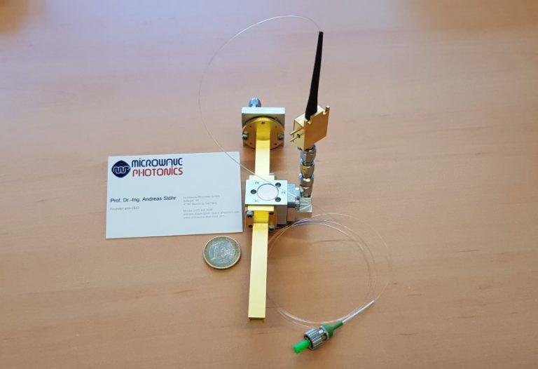 Microwave Photonics : High Frequency Photonics for RF and Medical